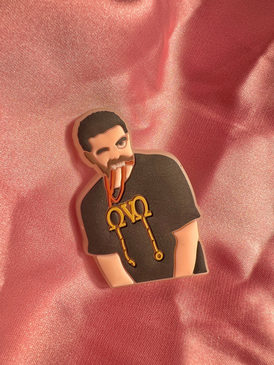 Drake GLOW IN THE DARK – Daily Diosa